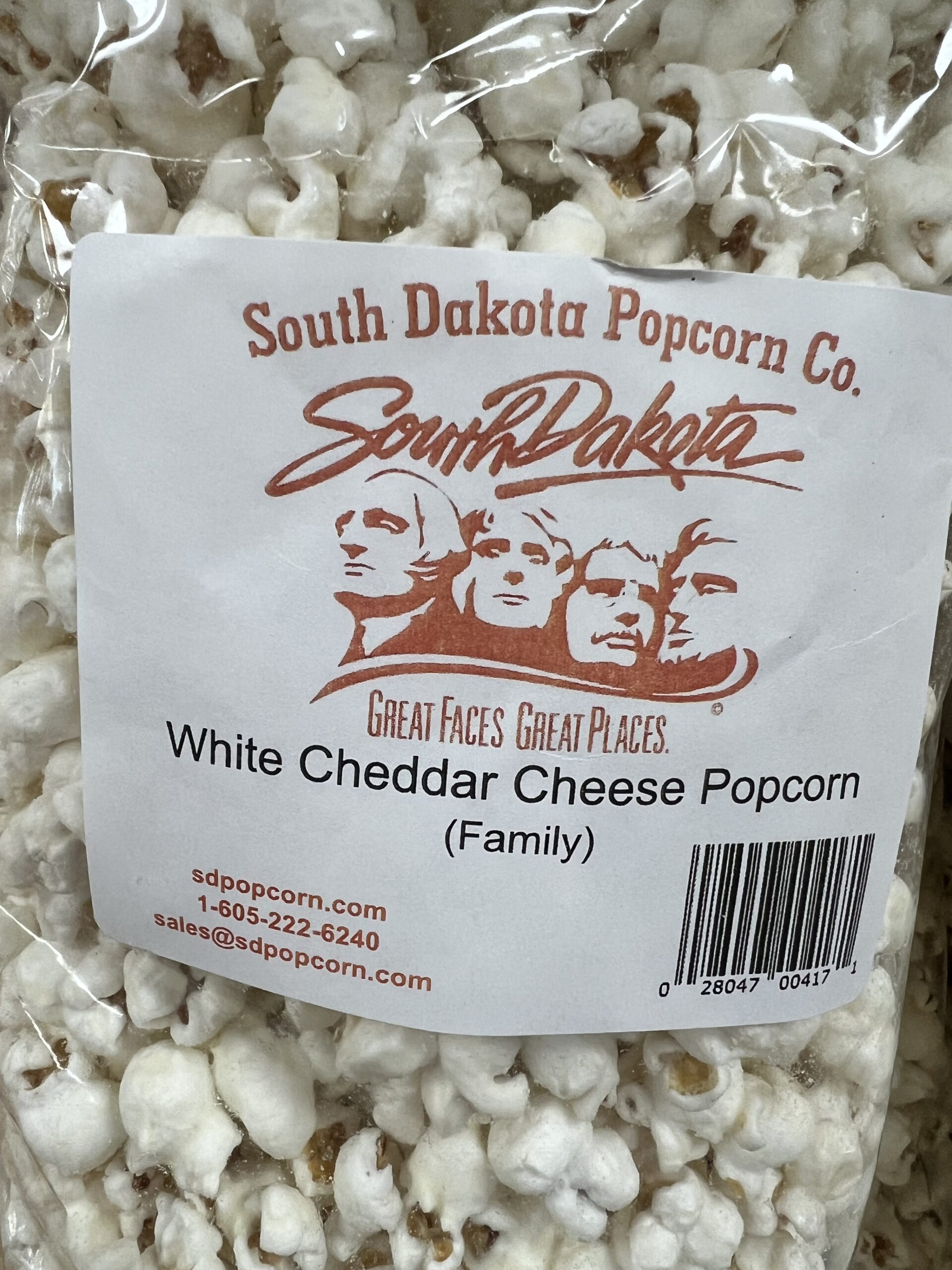 White Cheddar Popcorn Family - South Dakota Popcorn Company
